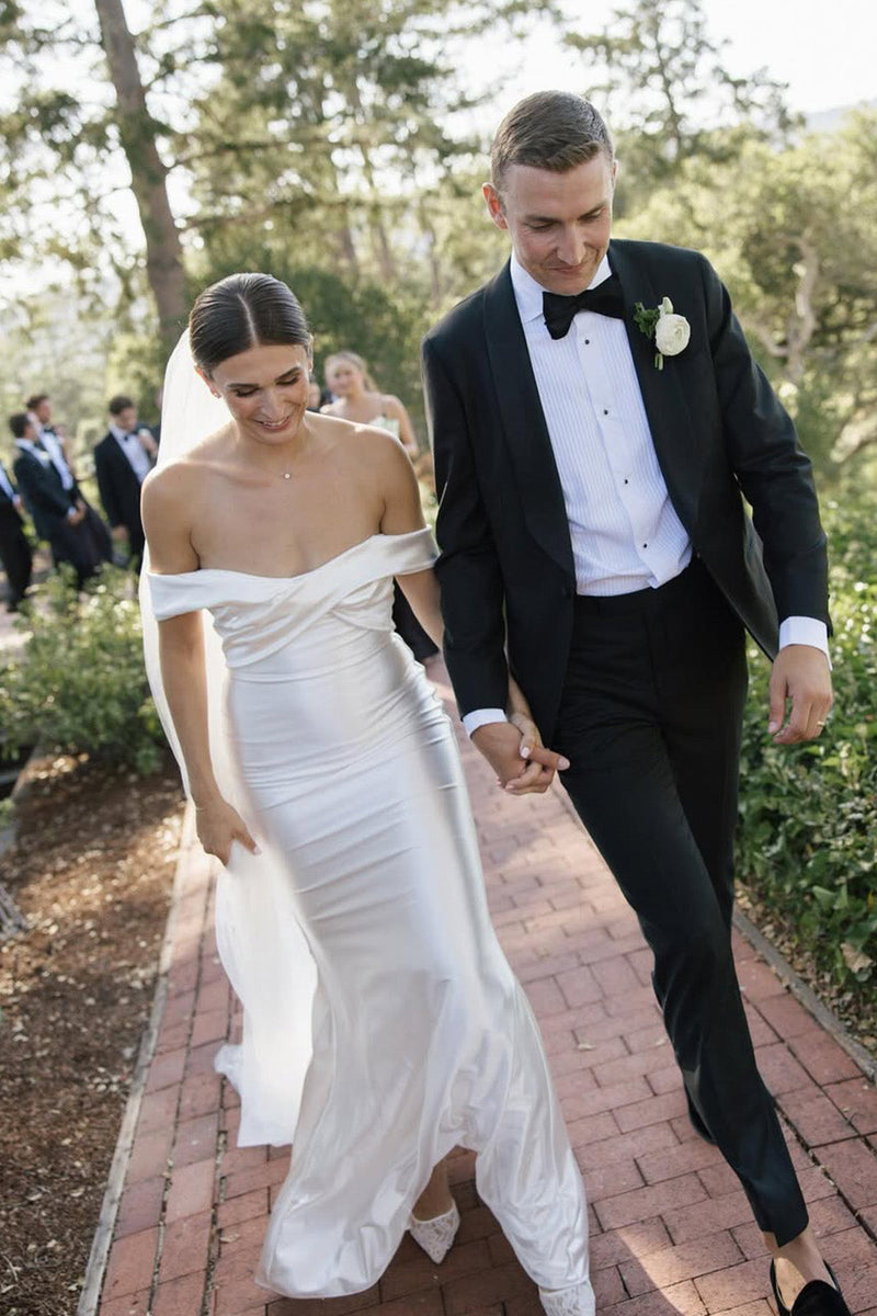 Grace Bride Olivia in the Cupid Gown – Grace Loves Lace UK