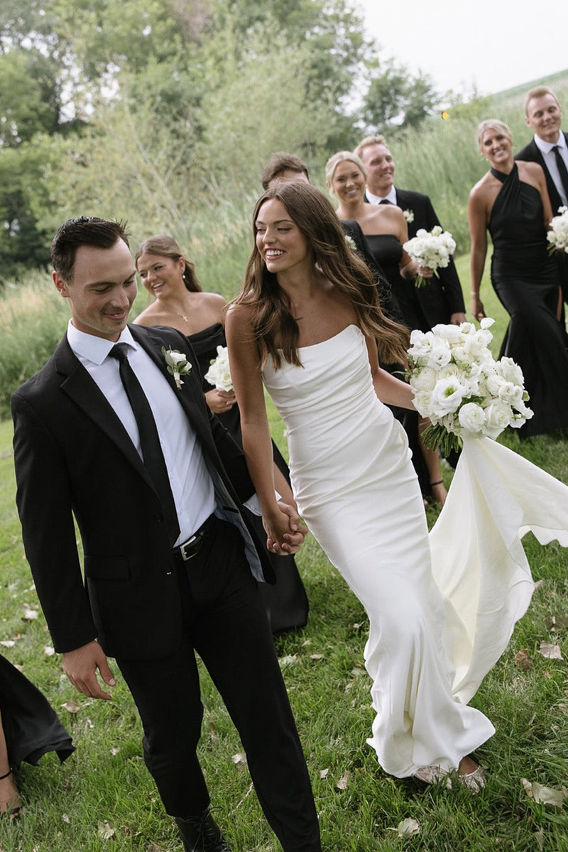 Grace Bride in the Phoebe Gown – Grace Loves Lace UK