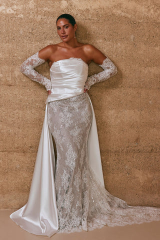 Grace Bride Jordan in the Lumi Gown – Grace Loves Lace UK